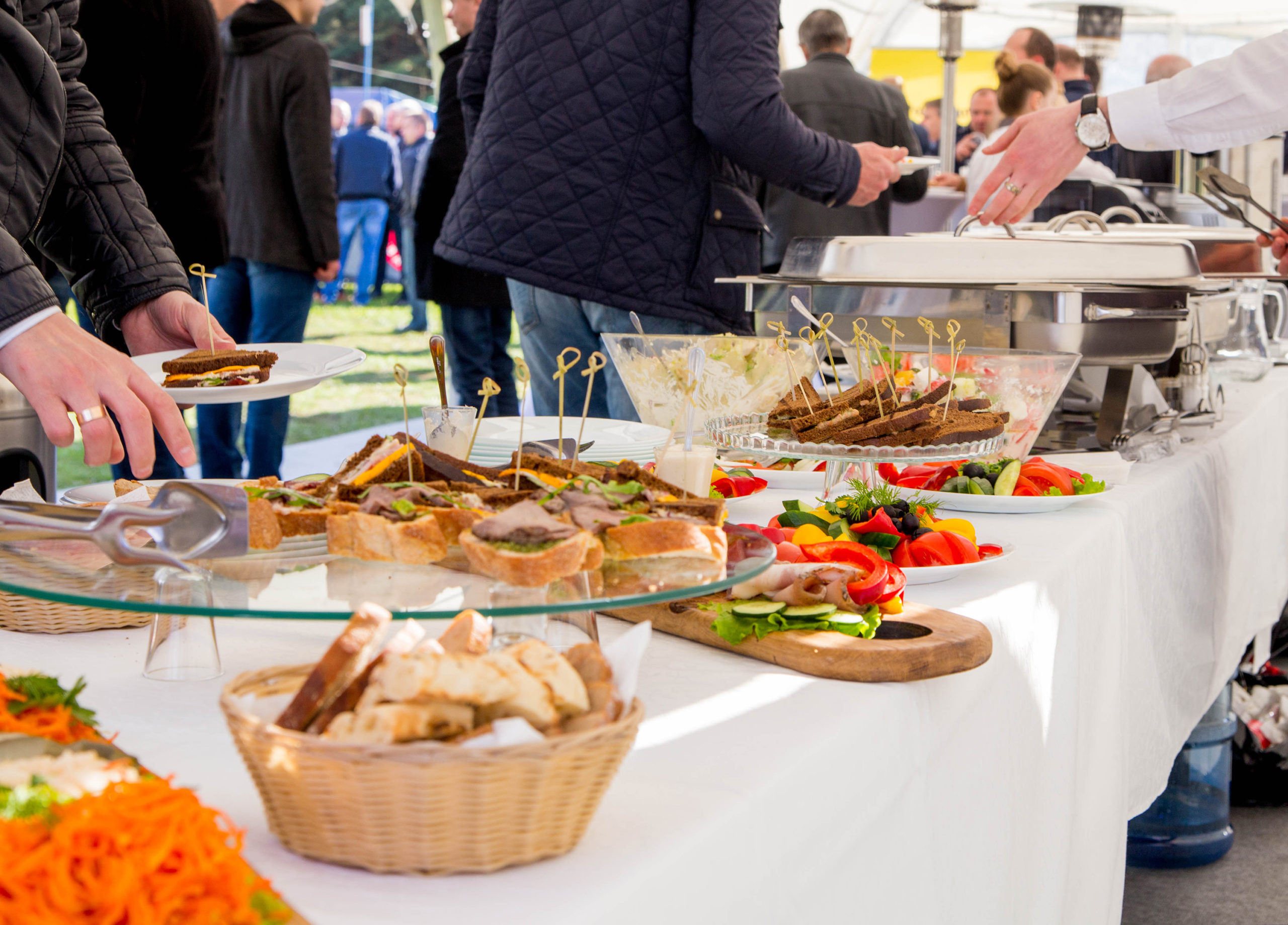 Top Ways an Outdoor Corporate Event Can Boost Employee Morale ...